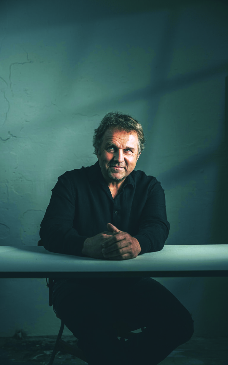 Mladi operni pevec in zobozdravnik Gregor Ravnik - OBALAplus